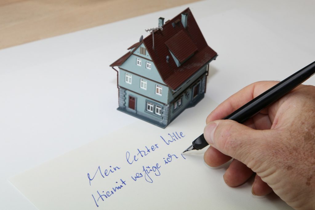 Erbschaft: Regelungen und Gesetze - Alles Wissenswerte | Vamonda.com